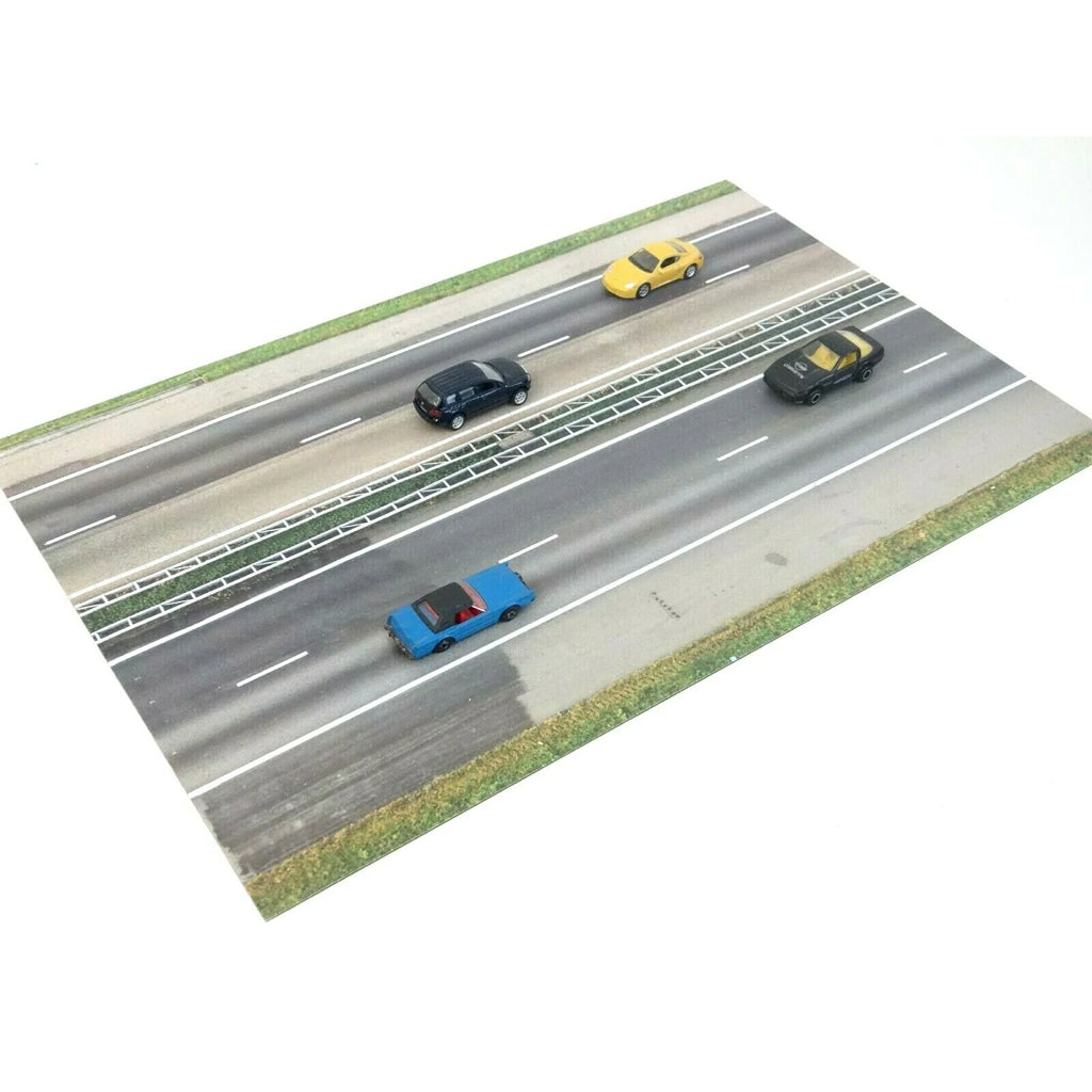 Dioramatoys Highway Road Mat Display (1:64 Scale) – AGR Models